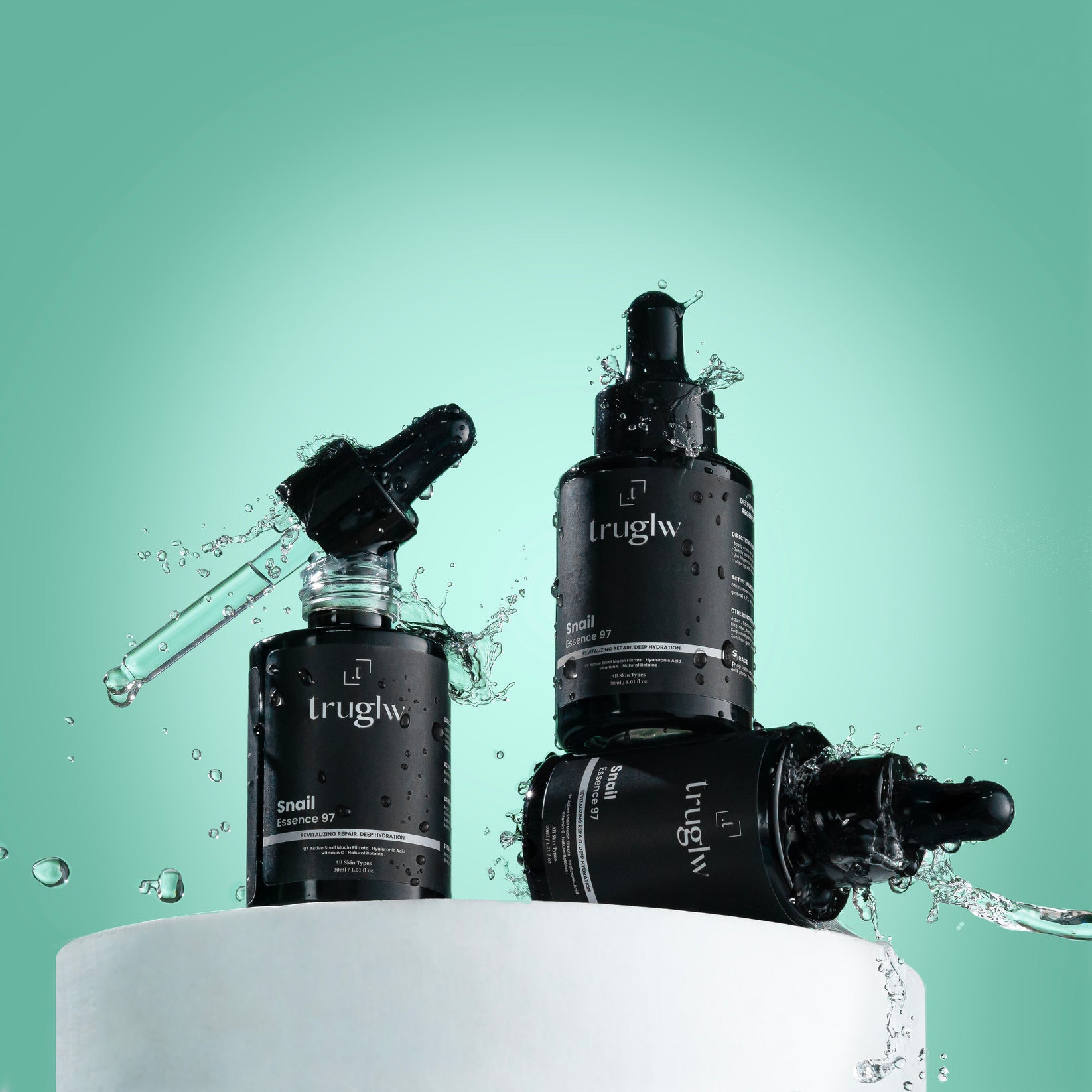 Buy Truglw 97 Snail Essence Face Serum - 30 ml for Radiance